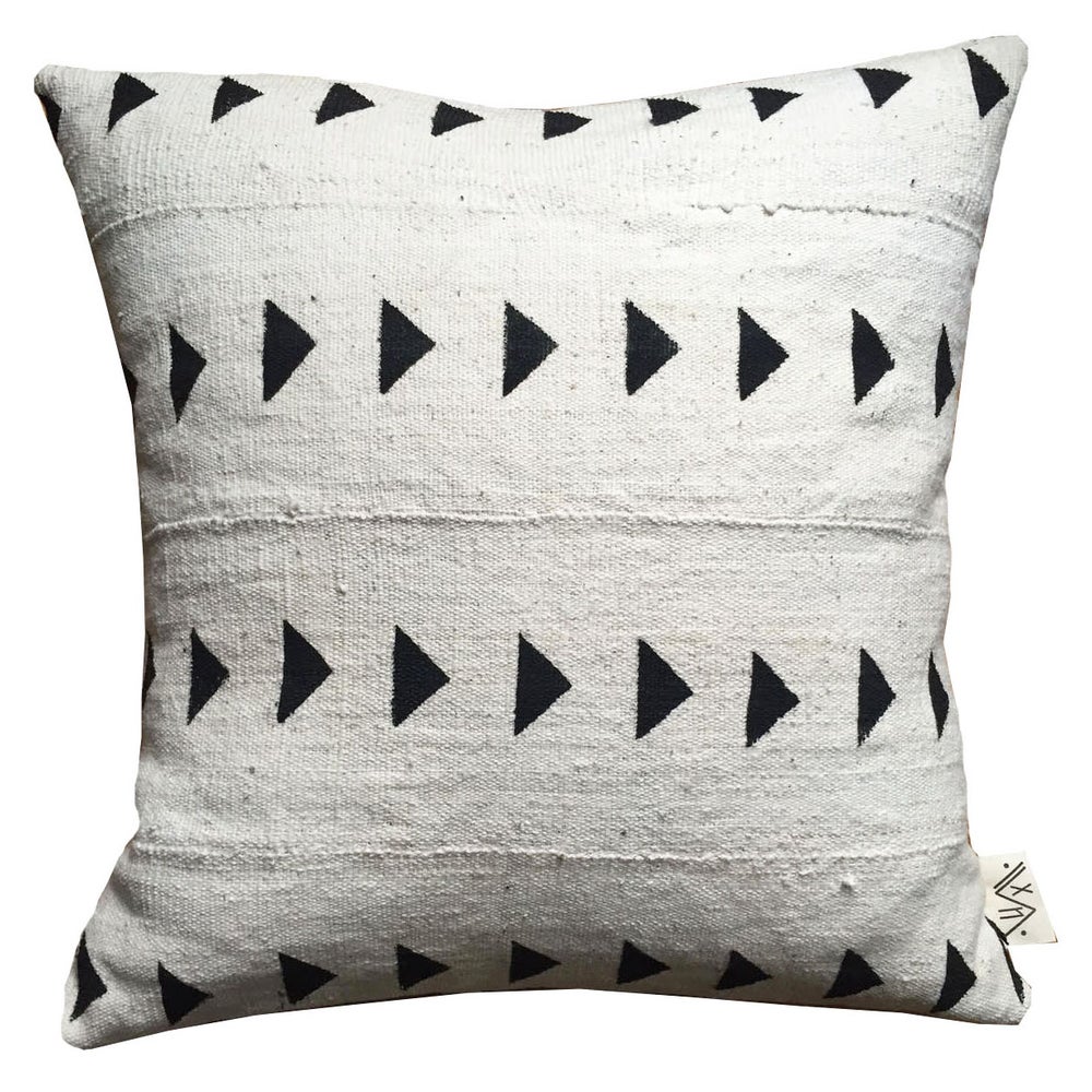 MEROE White Mud Cloth/ African Mudcloth Pillow Covers – xN Studio